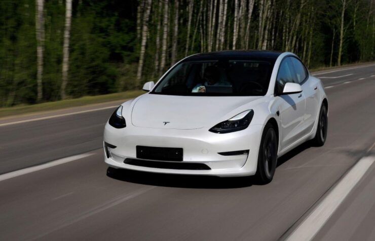 An Overview of Tesla's Elite Marketing Strategy and Why It Works ...